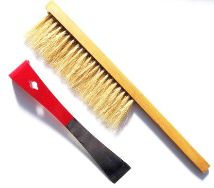 Hive Tool & Bee Brush – Simon The Beekeeper